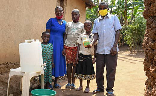 How one Rwandan community is overcoming poverty | Compassion UK